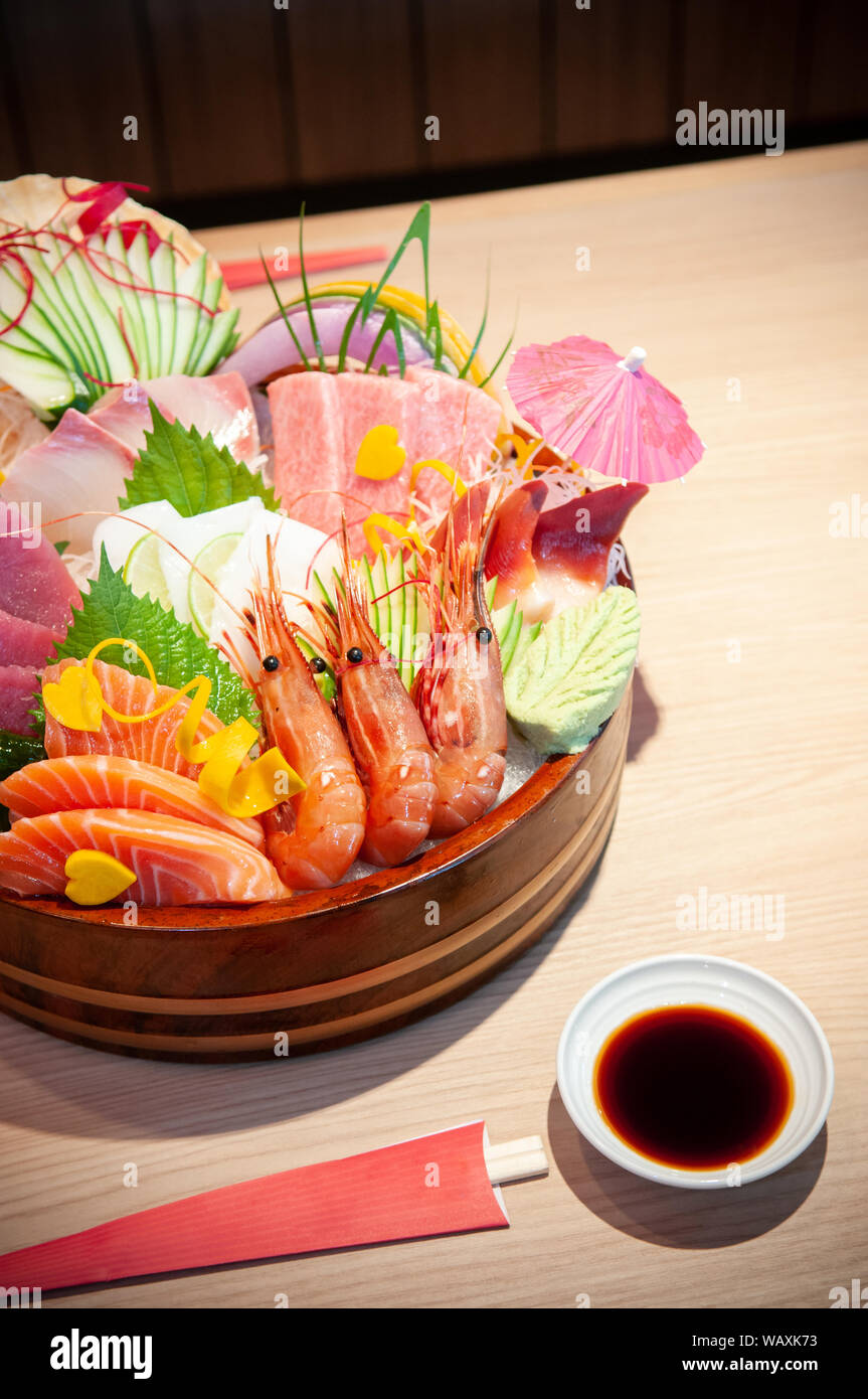 Food shot of Premium Japanese seafood Sashimi, salmon, shrimp, Tuna ...