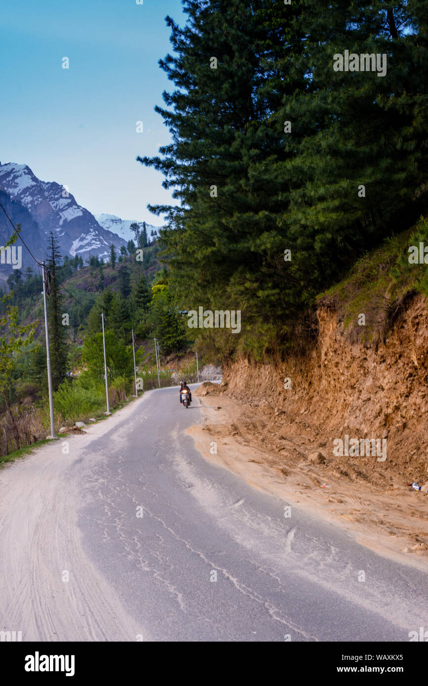 Photo of Empty road in himalayas in manali, India Stock Photo - Alamy