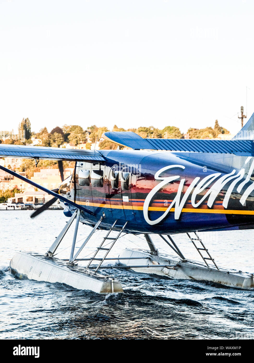 Kenmore seaplane hi-res stock photography and images - Alamy