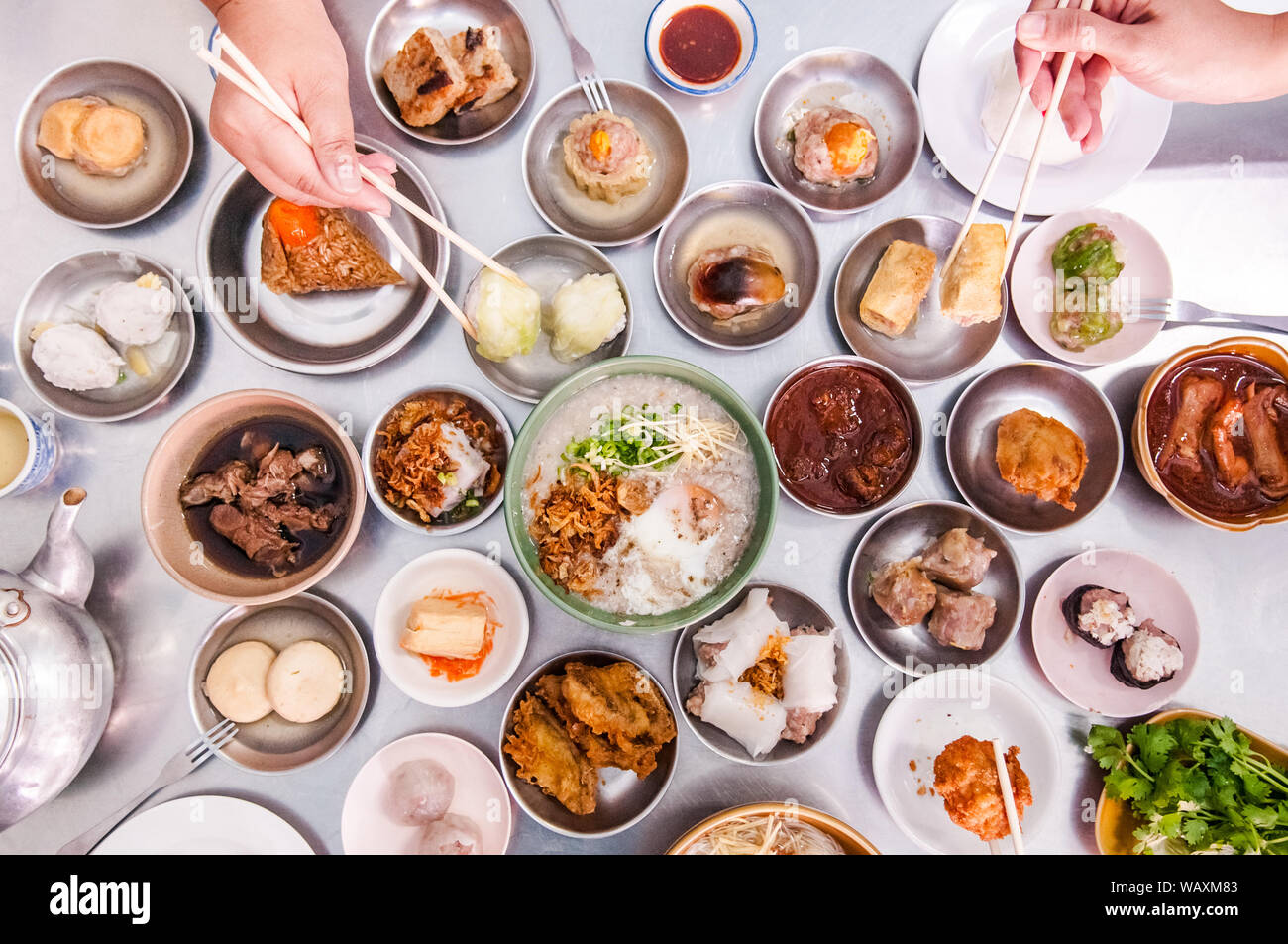 Dim Sum - Yum Cha traditional chinese tea time Stock Photo - Alamy