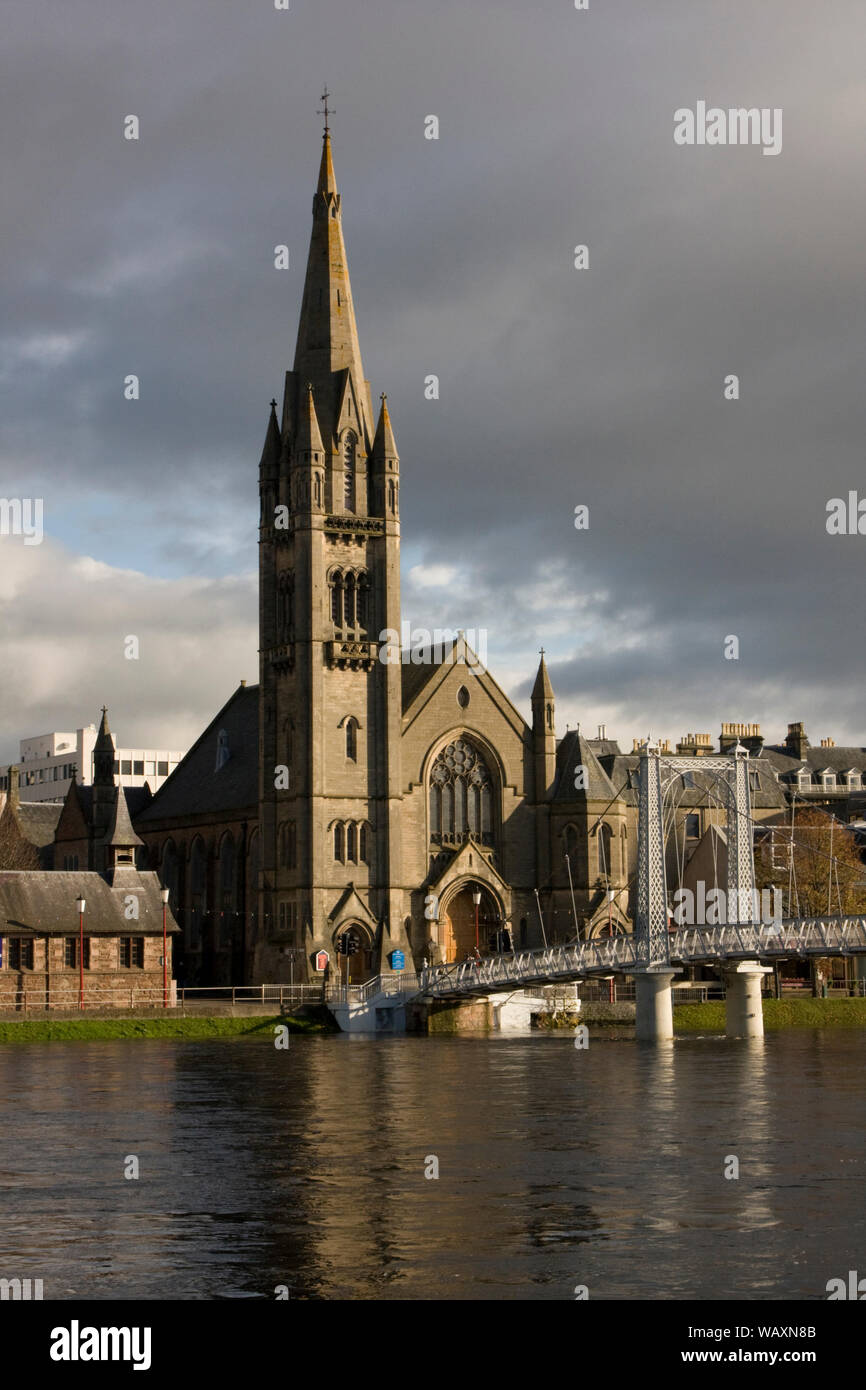 Free North Church and Greig Street Bridge over river Ness Inverness ...