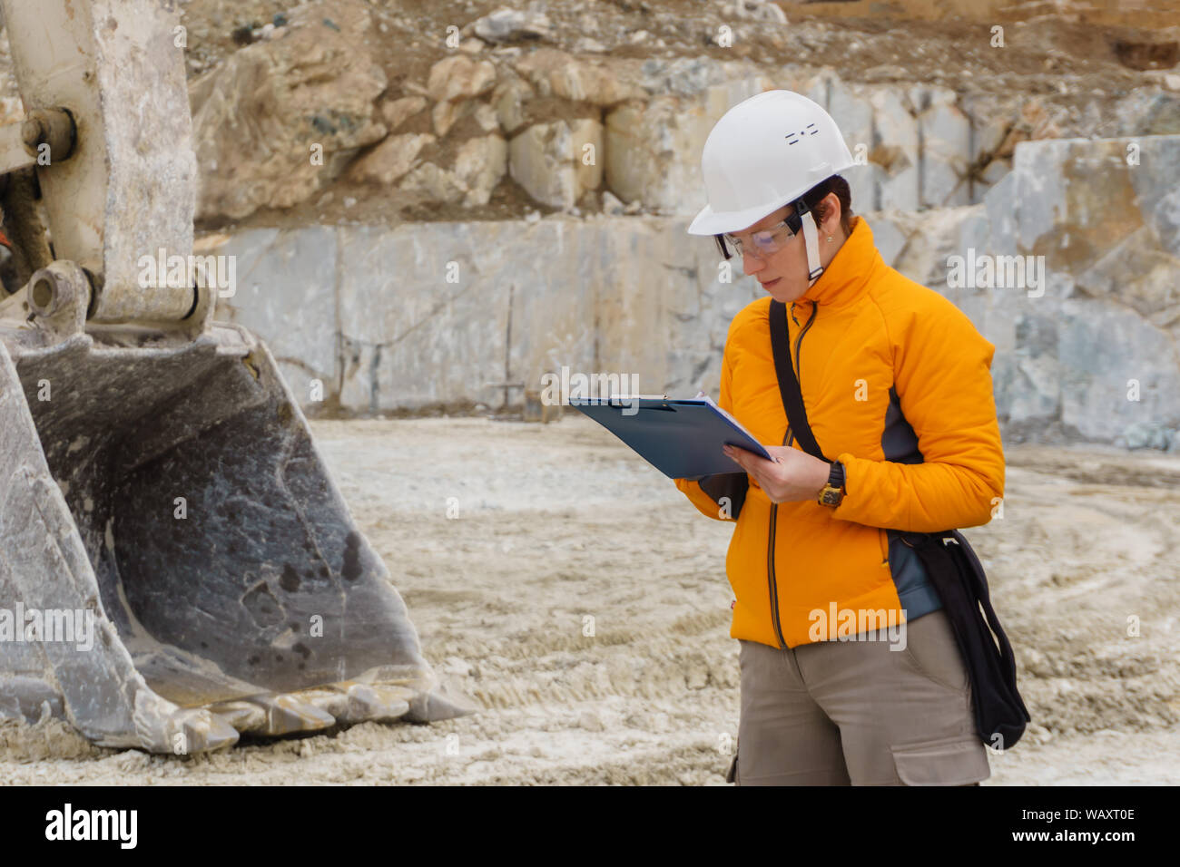 Map case hi-res stock photography and images - Alamy