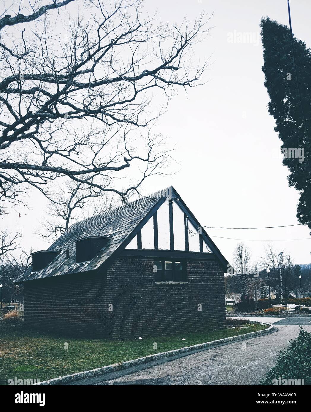 Medieval cabin hi-res stock photography and images - Alamy
