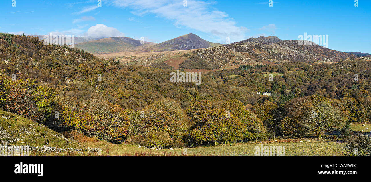 Carneddau range to the right hi-res stock photography and images - Alamy