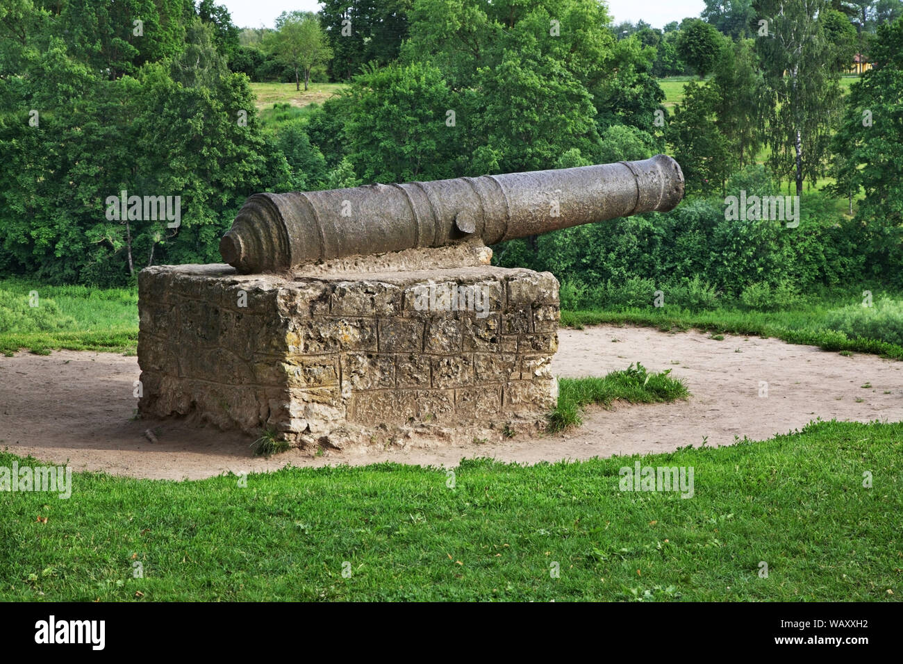 Latvian gun hi-res stock photography and images - Alamy