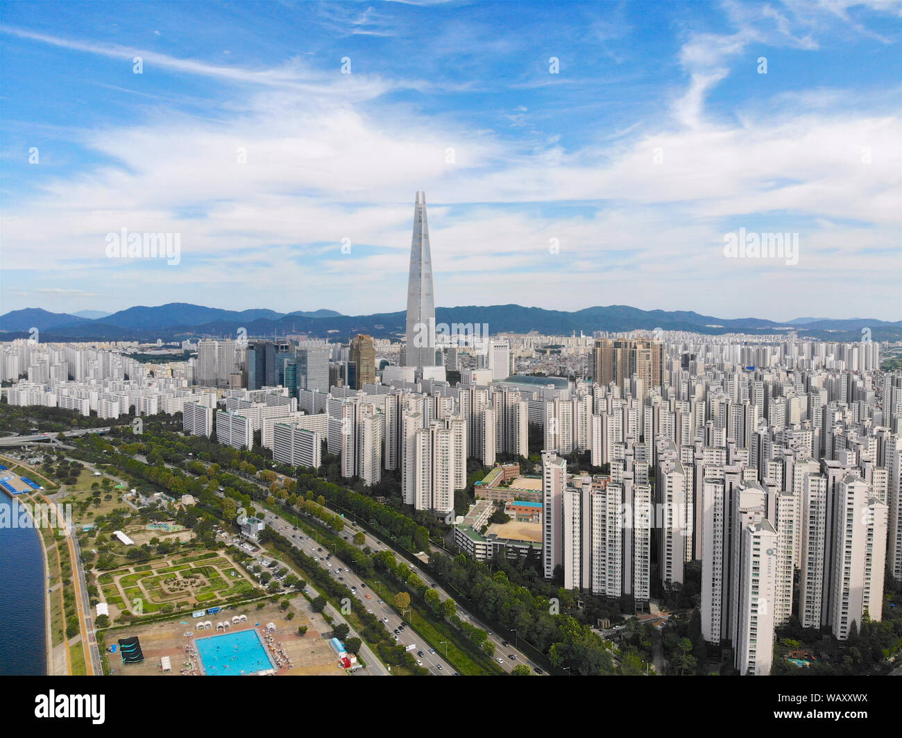 Aerial view cityscape of Seoul, South Korea. Aerial View Lotte tower at ...