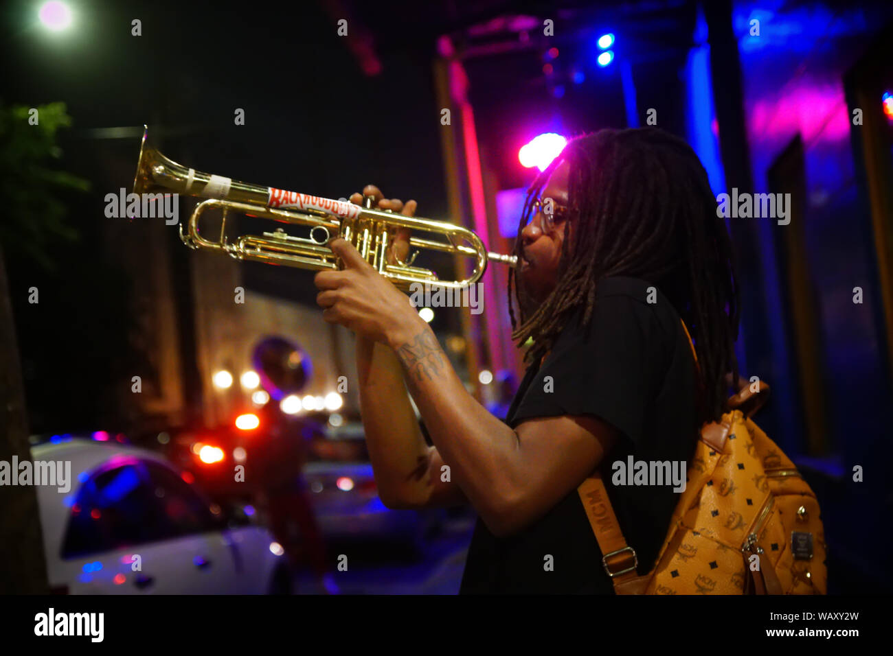 Street musicians play brass instruments hi-res stock photography and ...