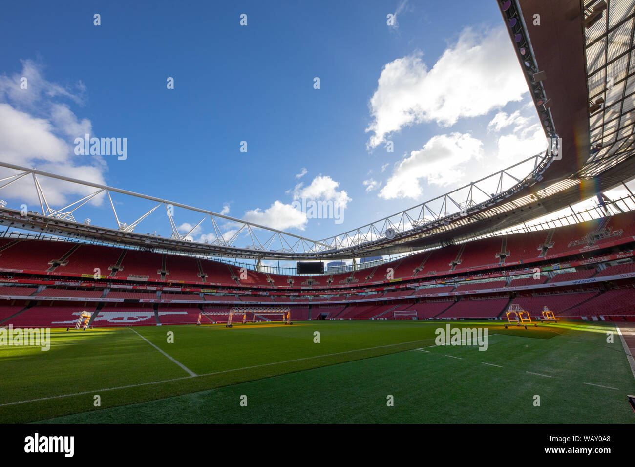Arsenal_football_club hi-res stock photography and images - Alamy
