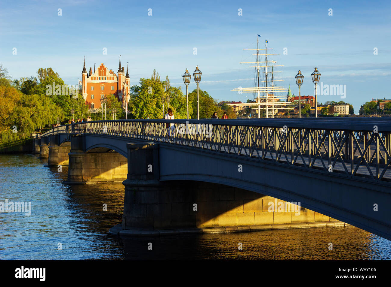 Skeppsholmen island bridge (Skeppsholmsbron) is one of the first ...