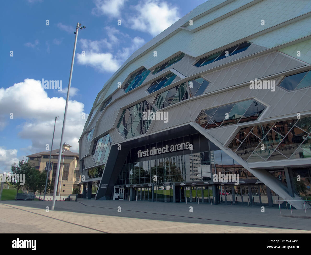 Leed skyline hi-res stock photography and images - Alamy