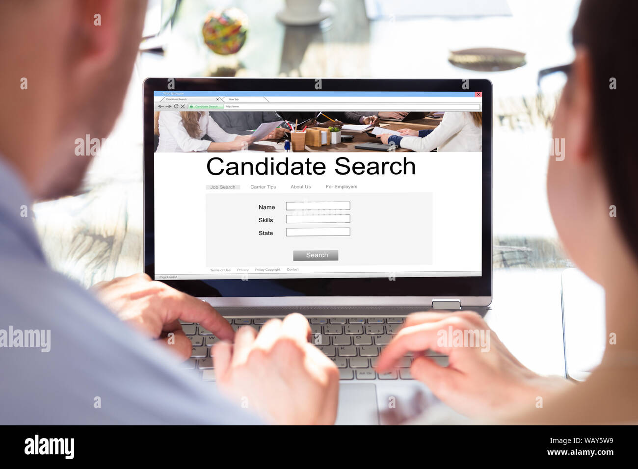 Two candidates table hi-res stock photography and images - Alamy