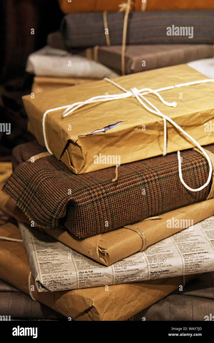 Present wrapped in newspaper hi-res stock photography and images - Alamy