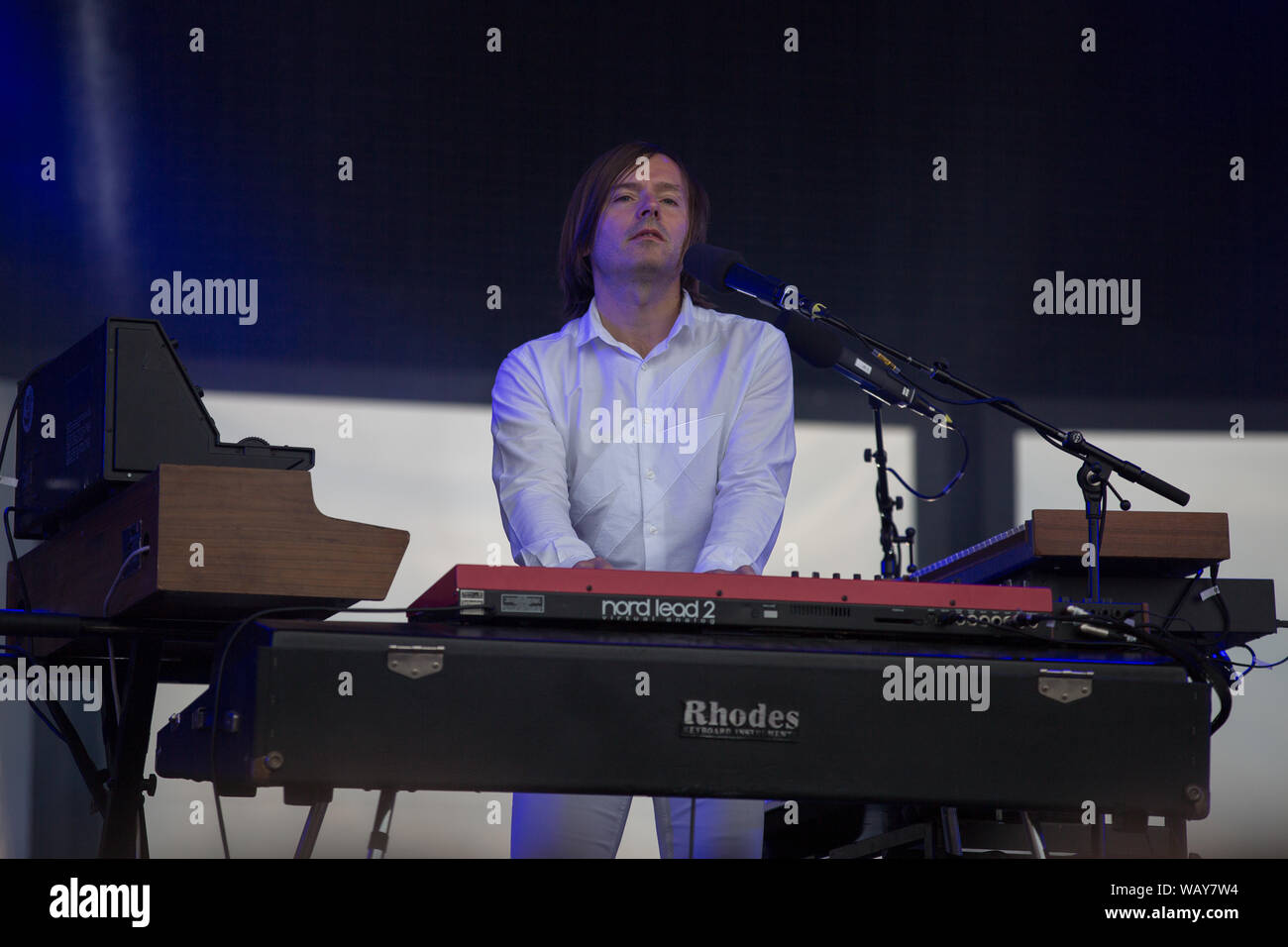 The french synth pop band air hi-res stock photography and images - Alamy