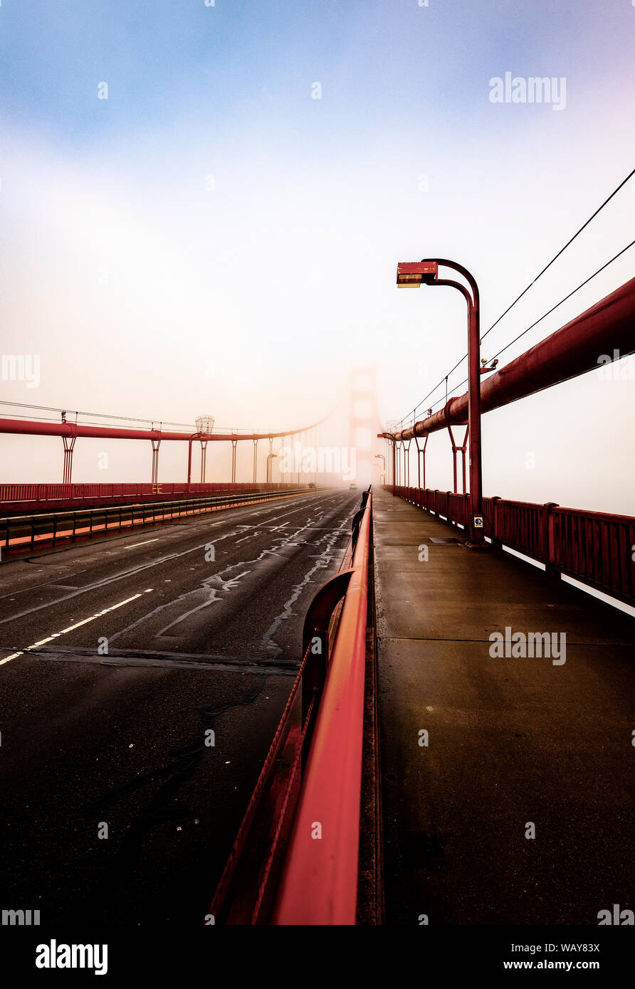 Golden Gate Bridge in red Stock Photo - Alamy