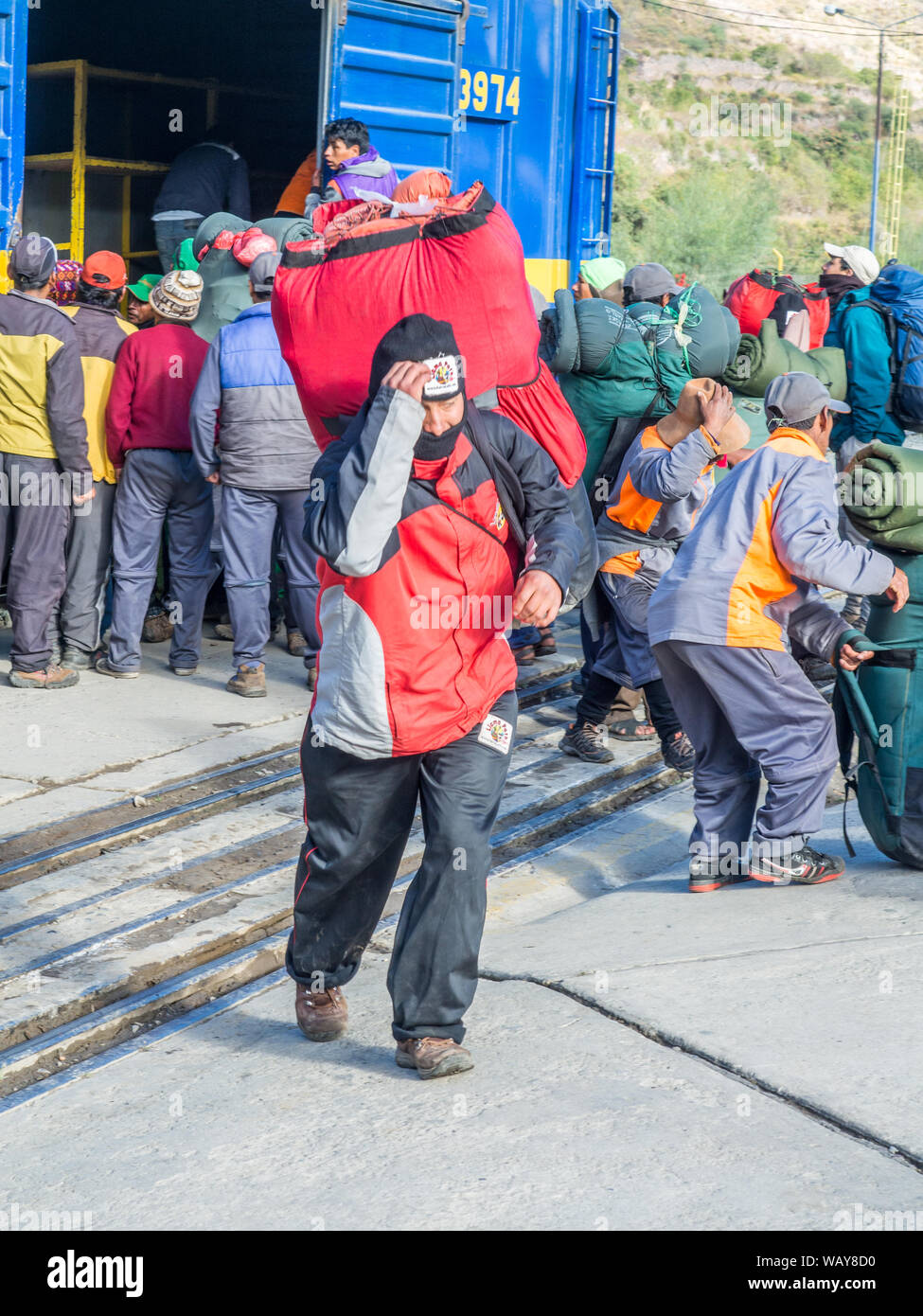 Deboarding train hi-res stock photography and images - Alamy