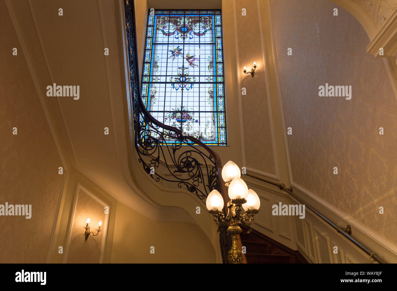 Horror lighting hi-res stock photography and images - Alamy