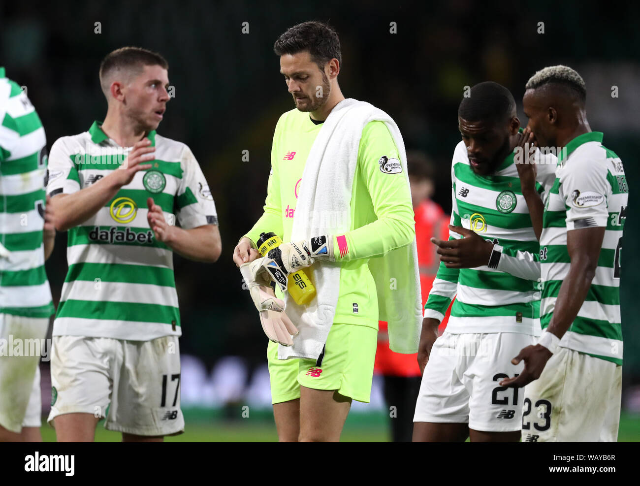 Celtics craig gordon centre hi-res stock photography and images - Alamy