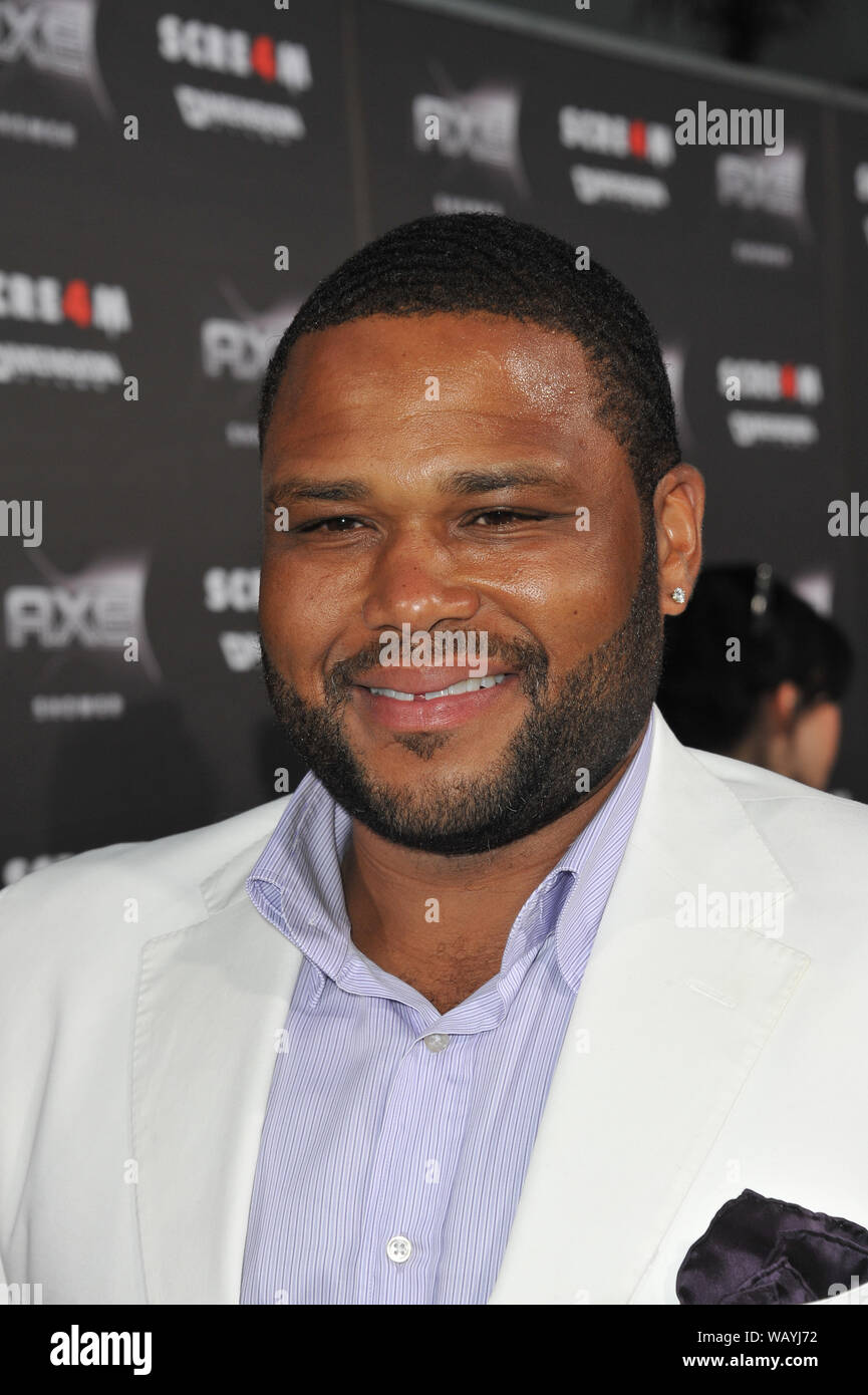 LOS ANGELES, CA. April 11, 2011: Anthony Anderson at the world premiere ...