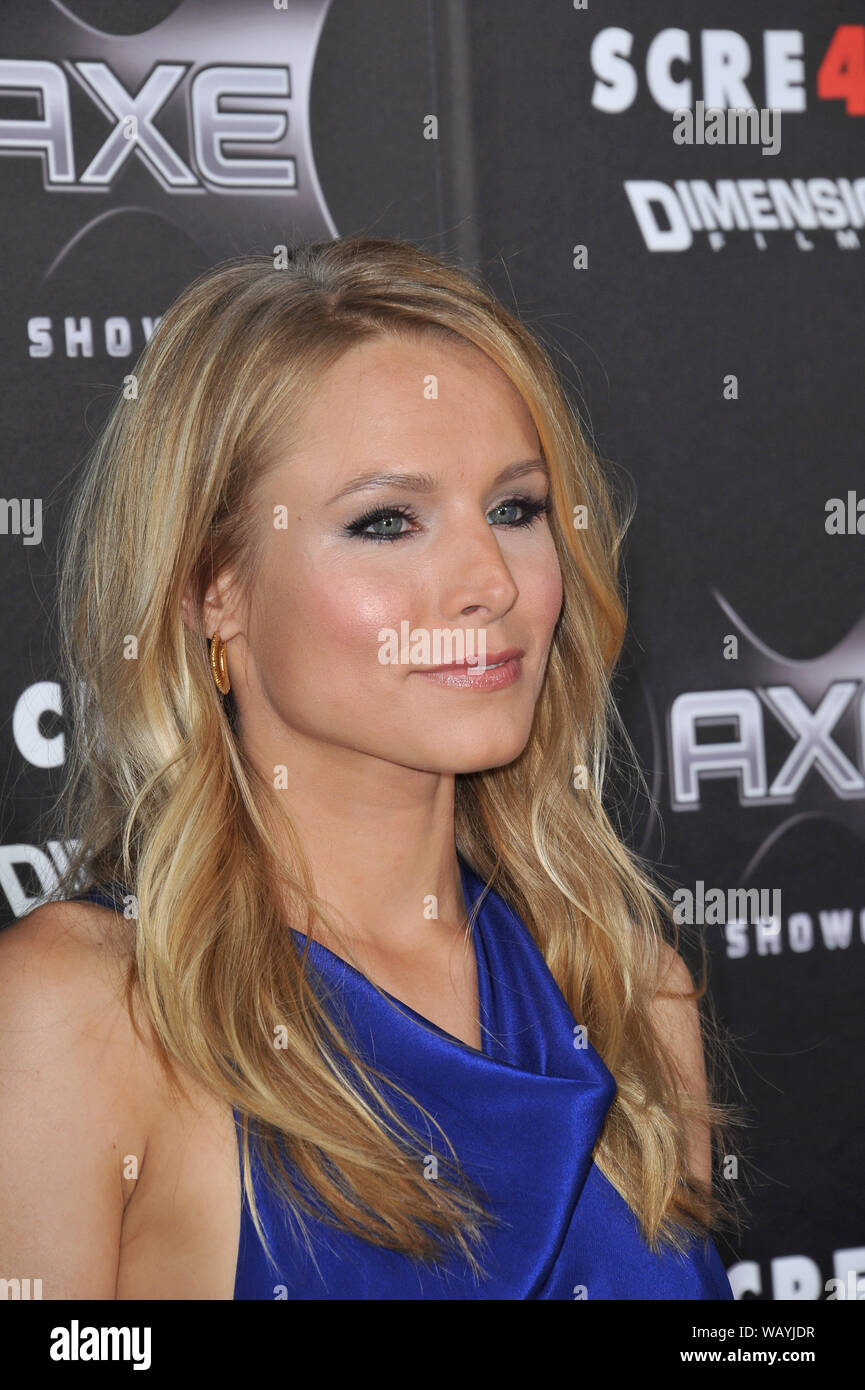 LOS ANGELES, CA. April 11, 2011: Kristen Bell at the world premiere of ...