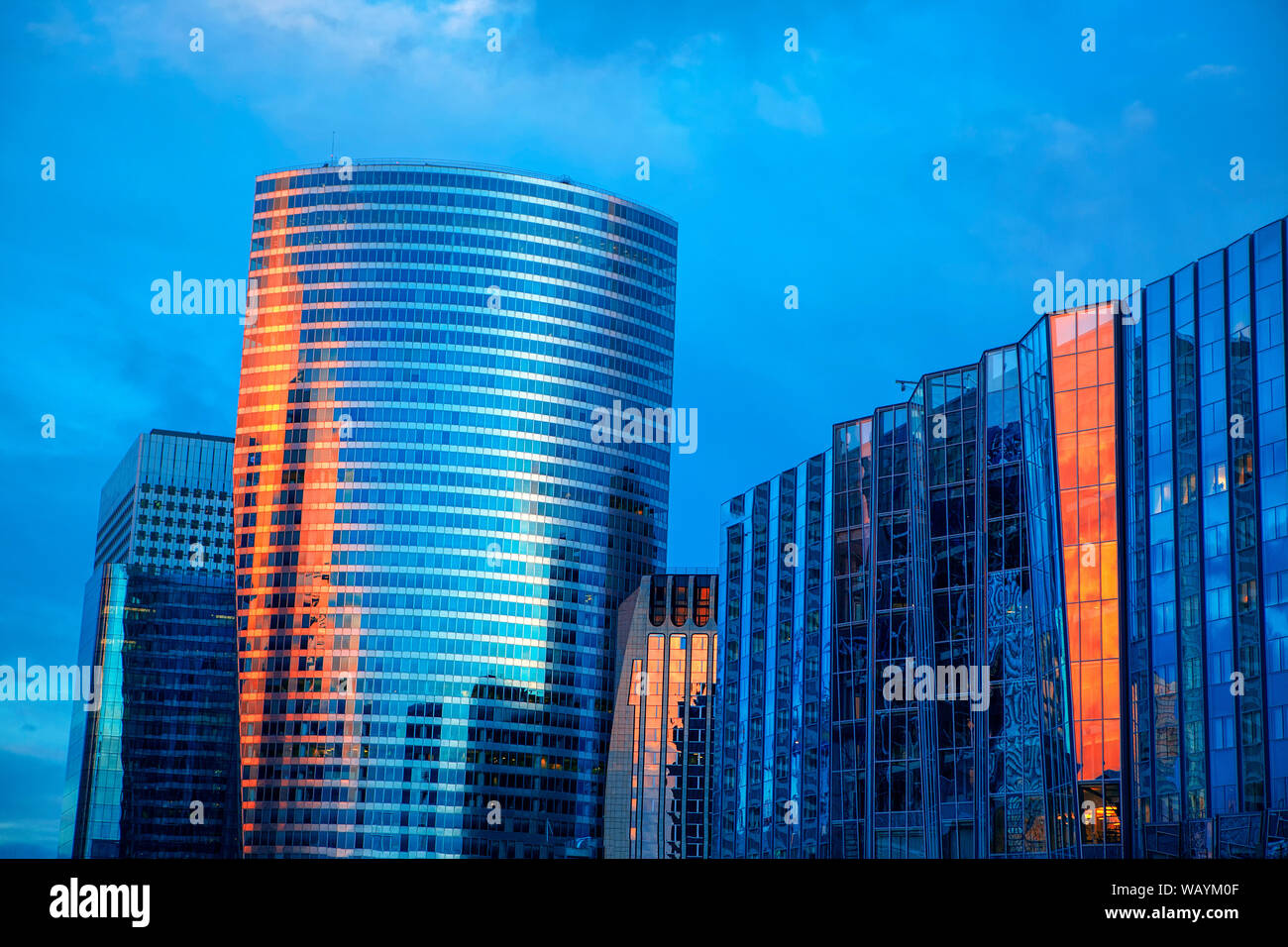 Paris , La Defense modern buildings Stock Photo - Alamy