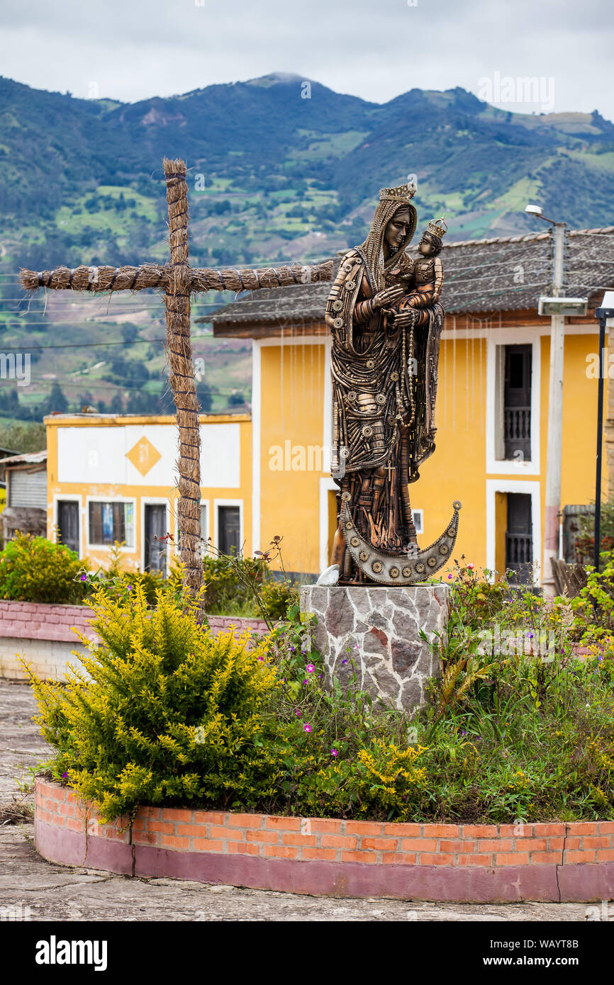 TURMEQUE, COLOMBIA - AUGUST, 2019: Statue of the Virgin Mary and Jesus ...