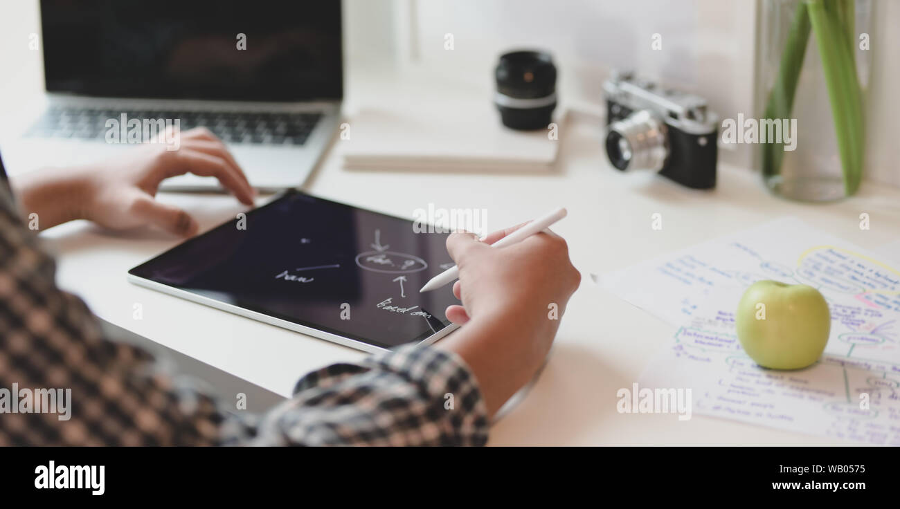 Mind mapping hi-res stock photography and images - Alamy