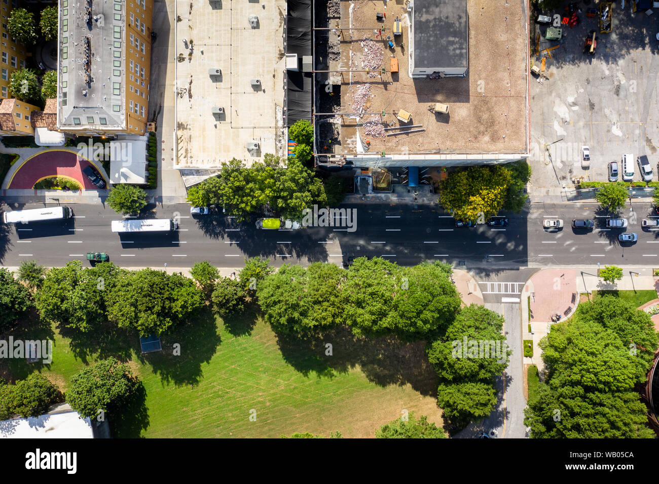Atlanta street car in hi-res stock photography and images - Alamy