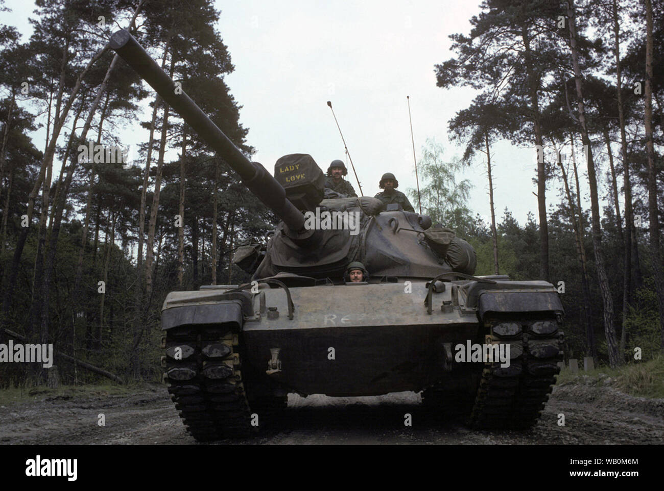 Vintage war poster tank hi-res stock photography and images - Alamy