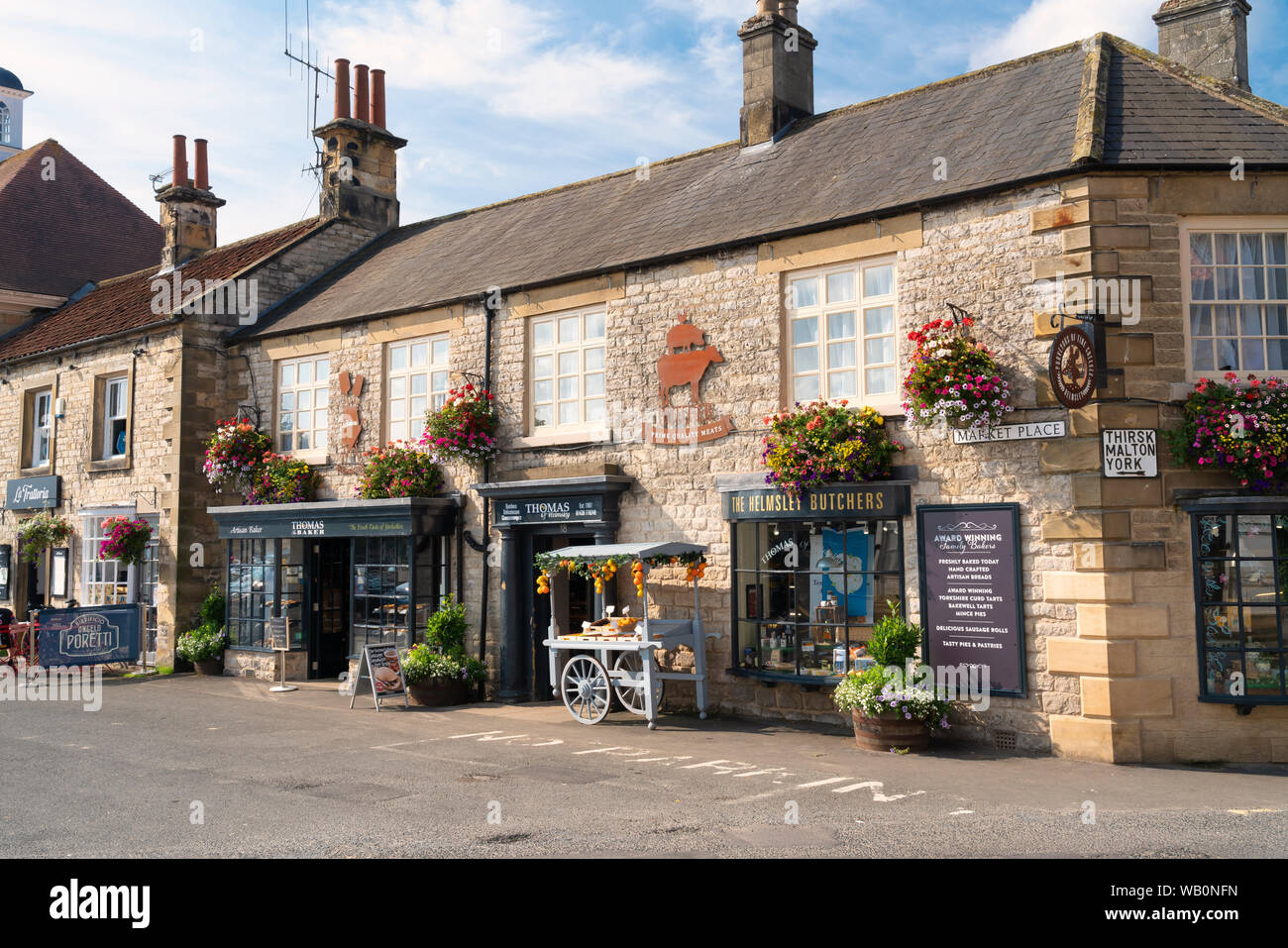 Helmsley Market Place High Resolution Stock Photography and Images - Alamy