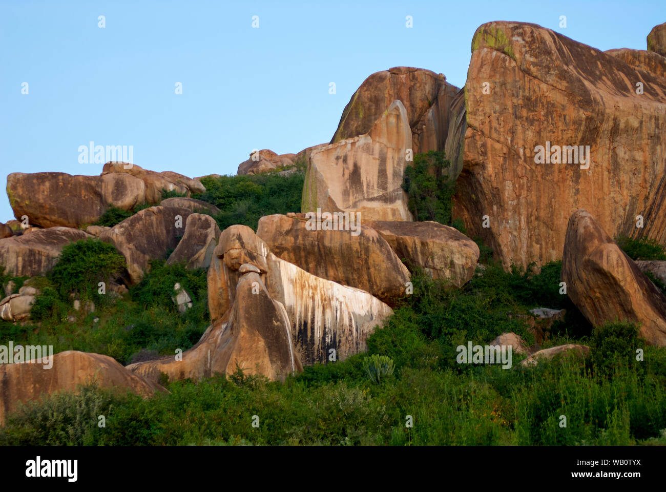 Rock formations along the Dodoma - Singida road in the Manyara-Dodoma ...