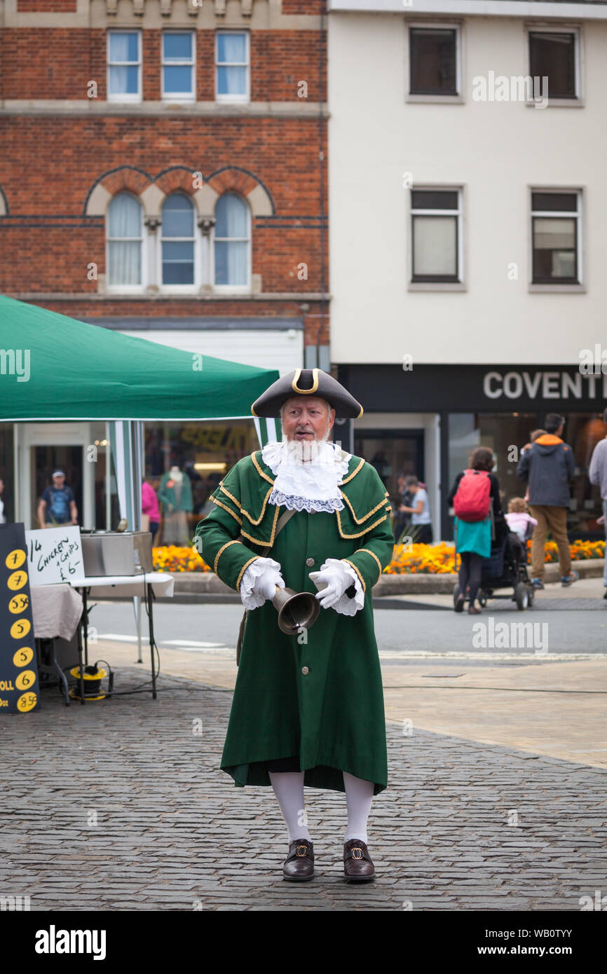 Town crier uniform hi-res stock photography and images - Alamy