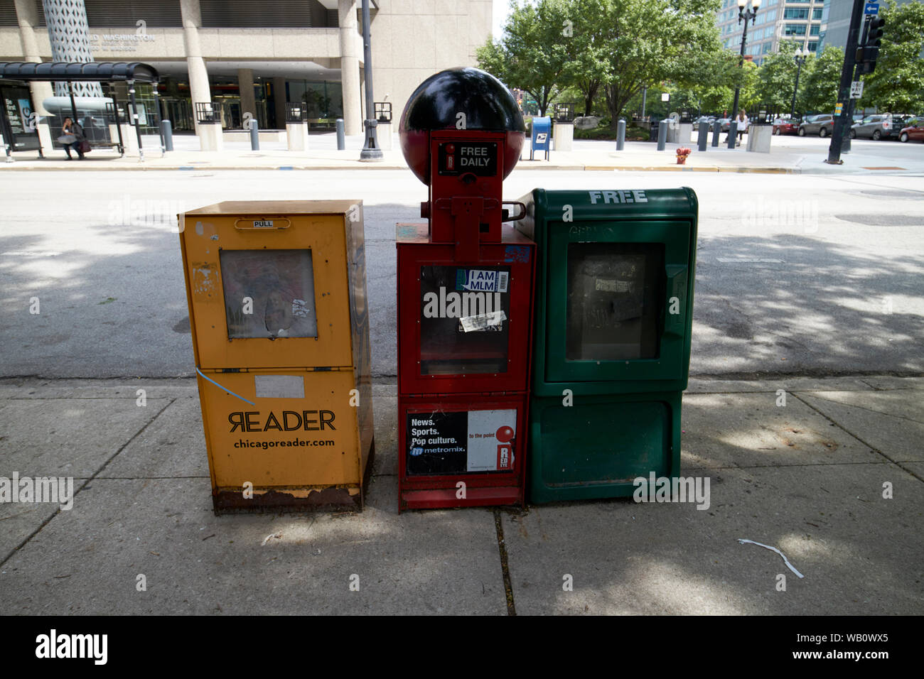 Dispensers hi-res stock photography and images - Alamy