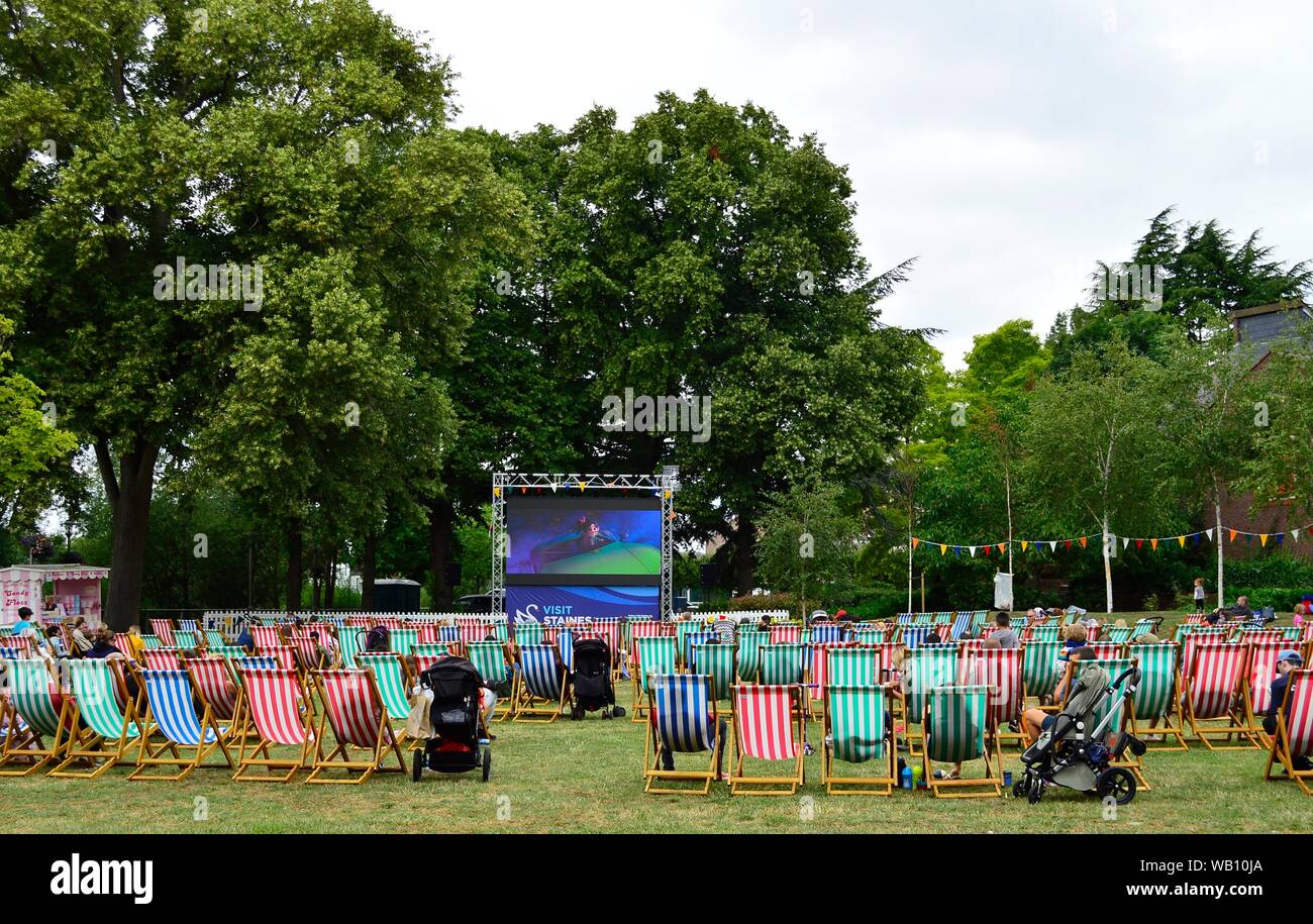 Cinema Screen in a Public Park in Surrey Stock Photo - Alamy