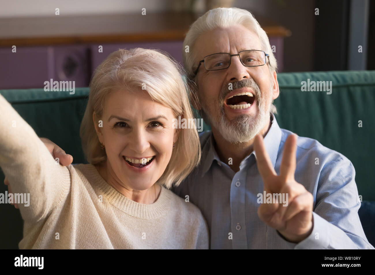 Funny selfie cam hi-res stock photography and images - Alamy