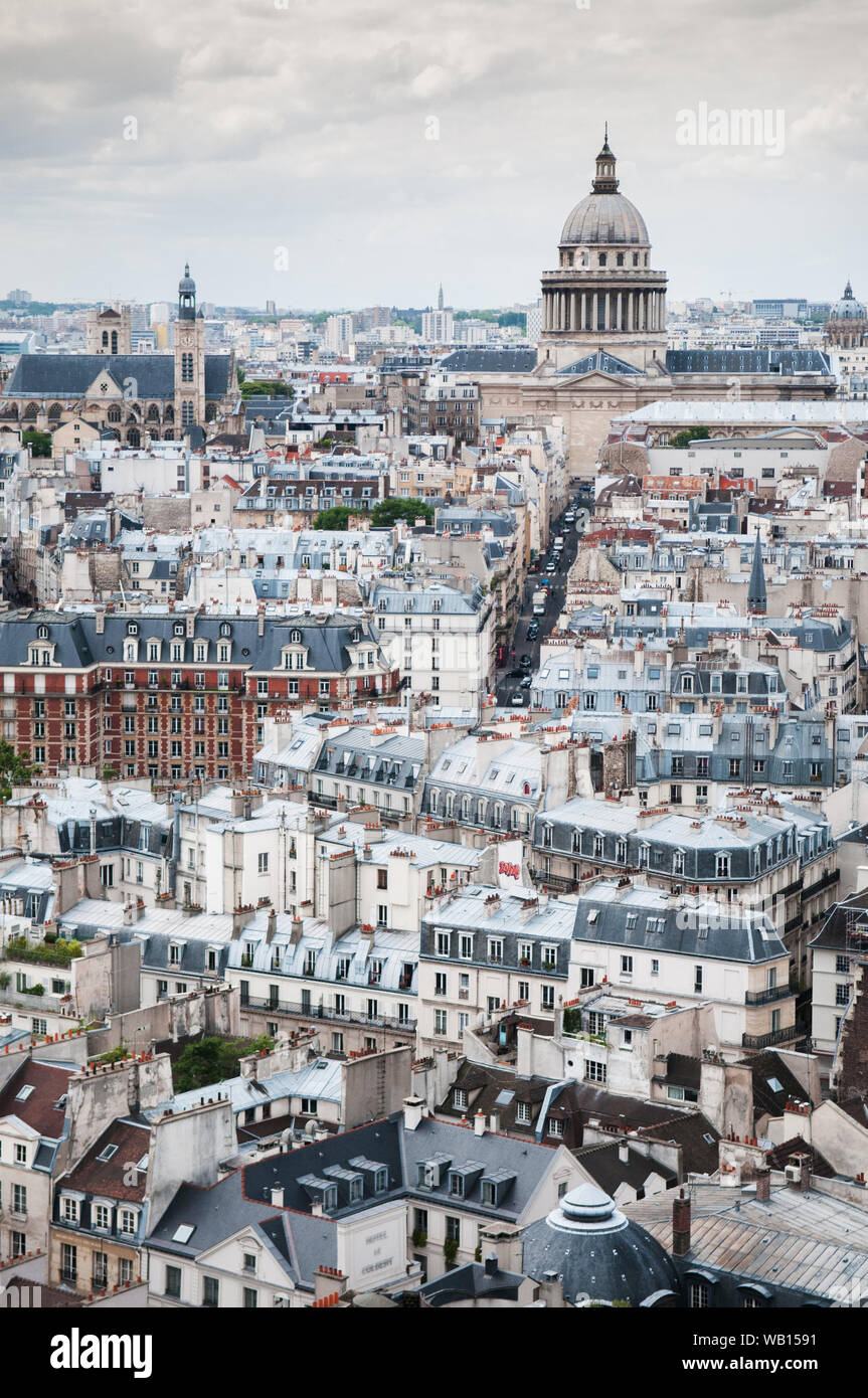 Paris city scape hi-res stock photography and images - Alamy