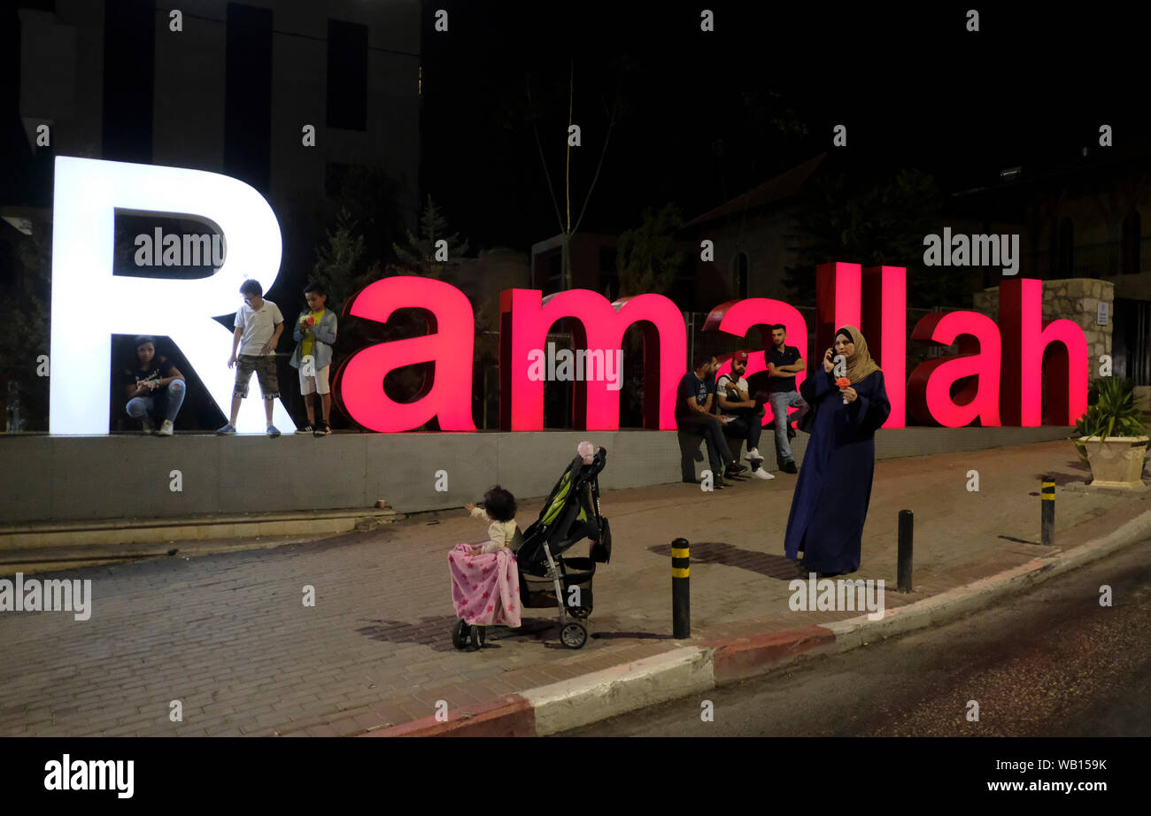 Ramallah palestine night hi-res stock photography and images - Alamy