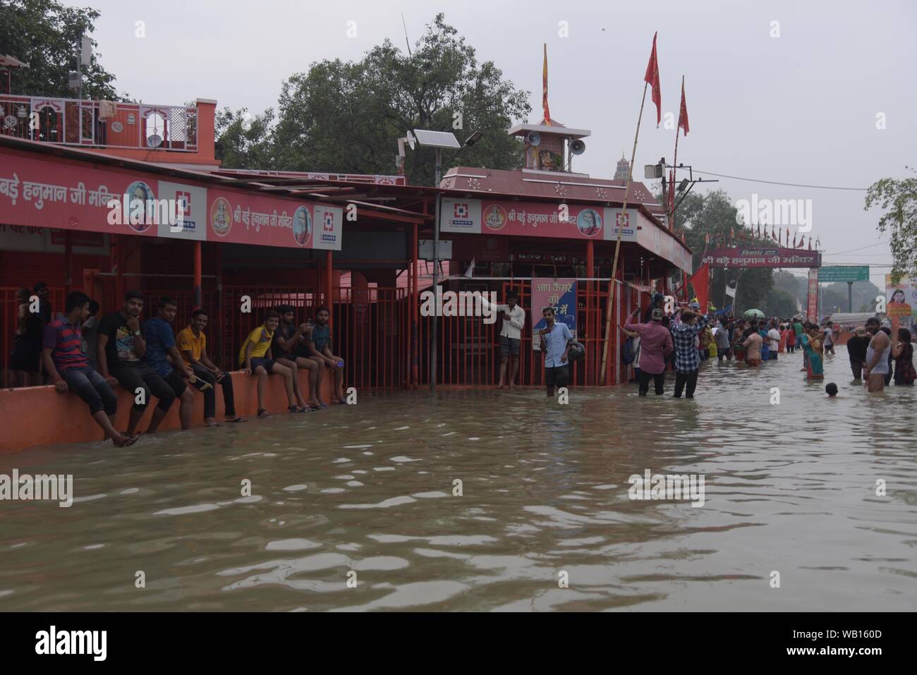 Allahabad bade hanuman hi-res stock photography and images - Alamy