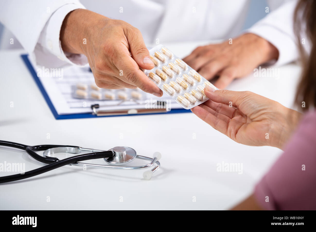 Receiving description hi-res stock photography and images - Alamy