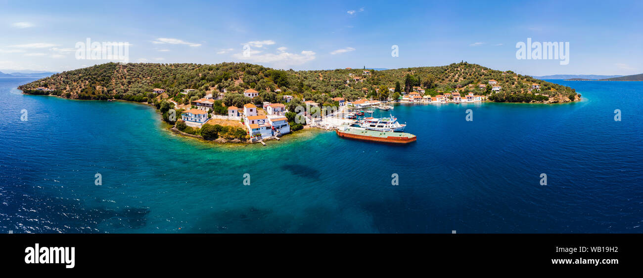 Trikeri island hi-res stock photography and images - Alamy