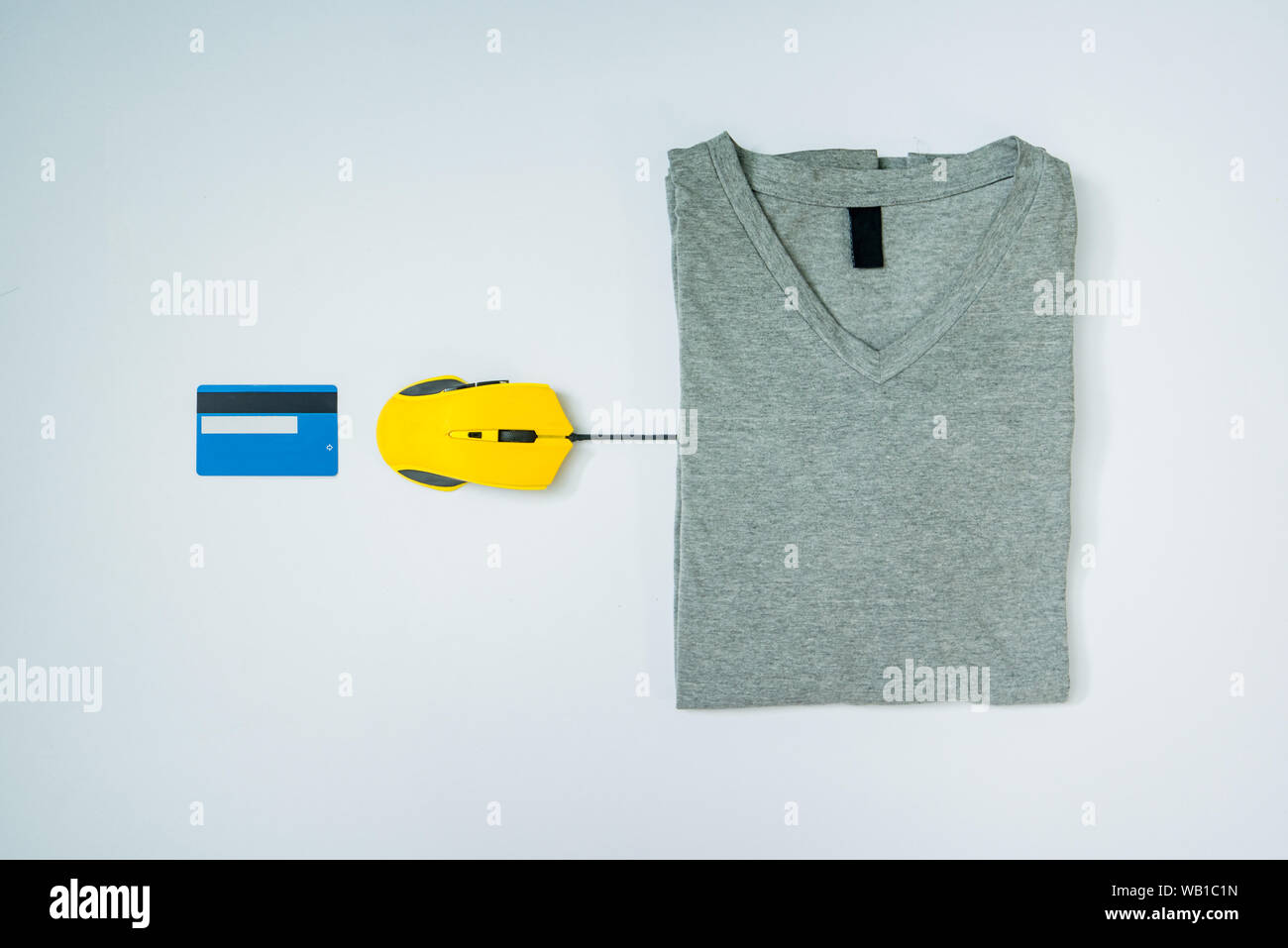 credit card computer mouse online shopping concept isolated white Stock ...