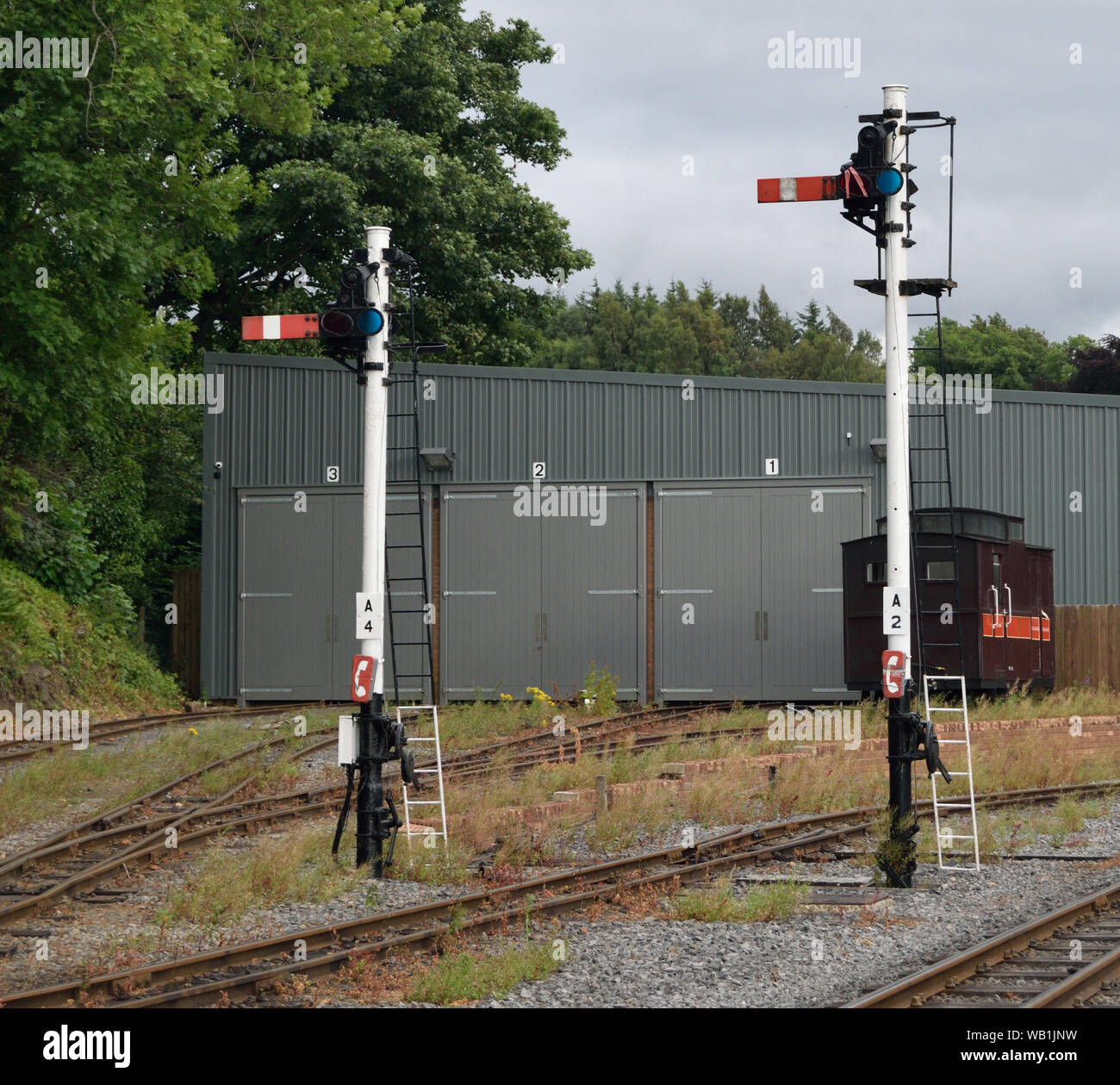 Carriage sidings hi-res stock photography and images - Alamy