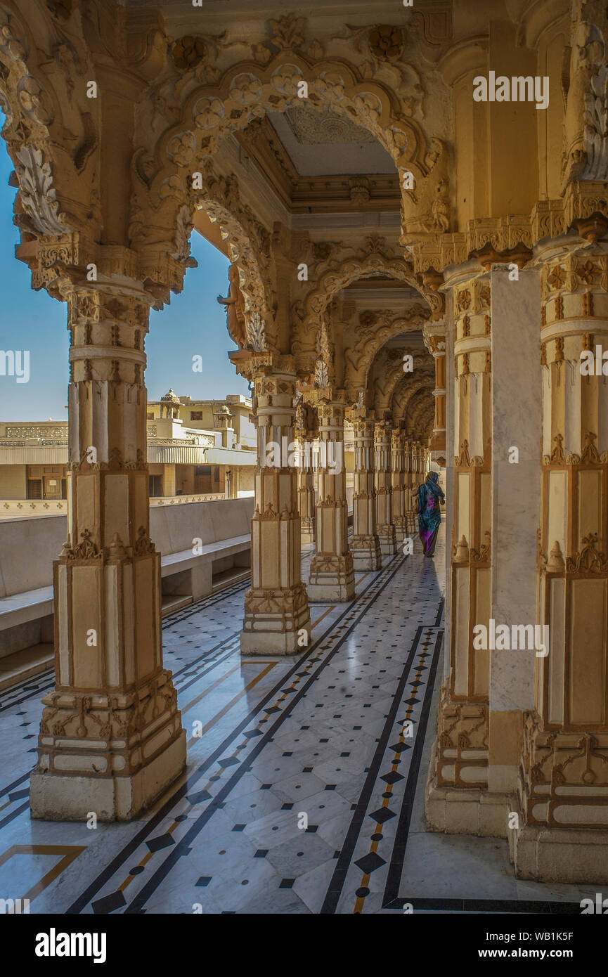 Shastriji maharaj hi-res stock photography and images - Alamy