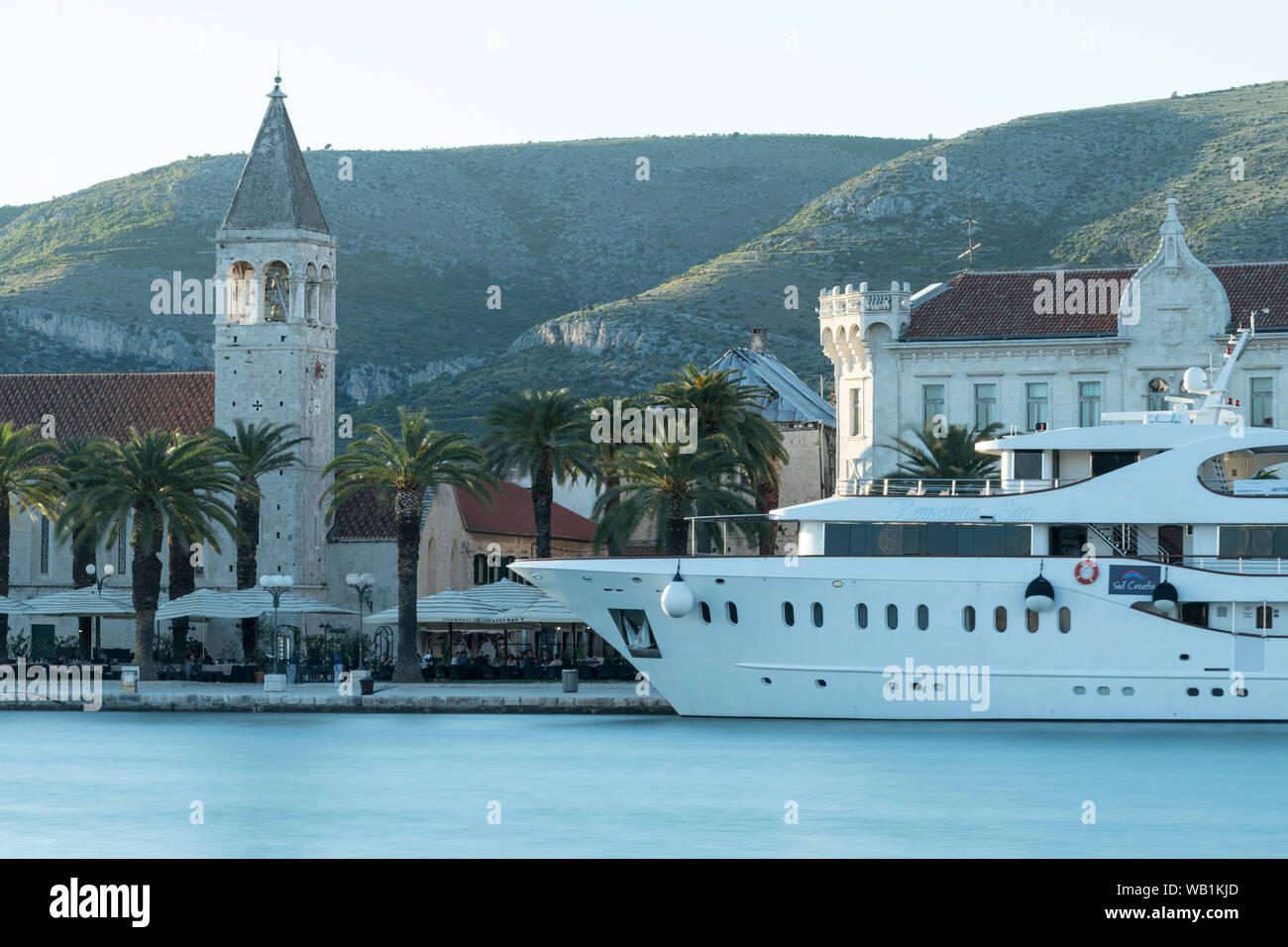 Trogir dock hi-res stock photography and images - Alamy