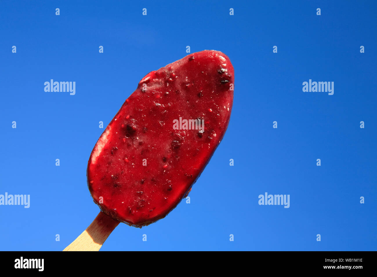 Sun lolly hi-res stock photography and images - Alamy