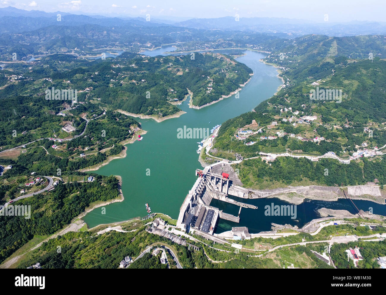(190823) -- BEIJING, Aug. 23, 2019 (Xinhua) -- Aerial photo taken on ...