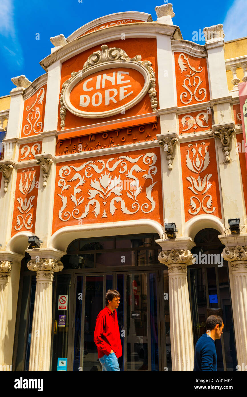 At the cinemas spain hi-res stock photography and images - Alamy