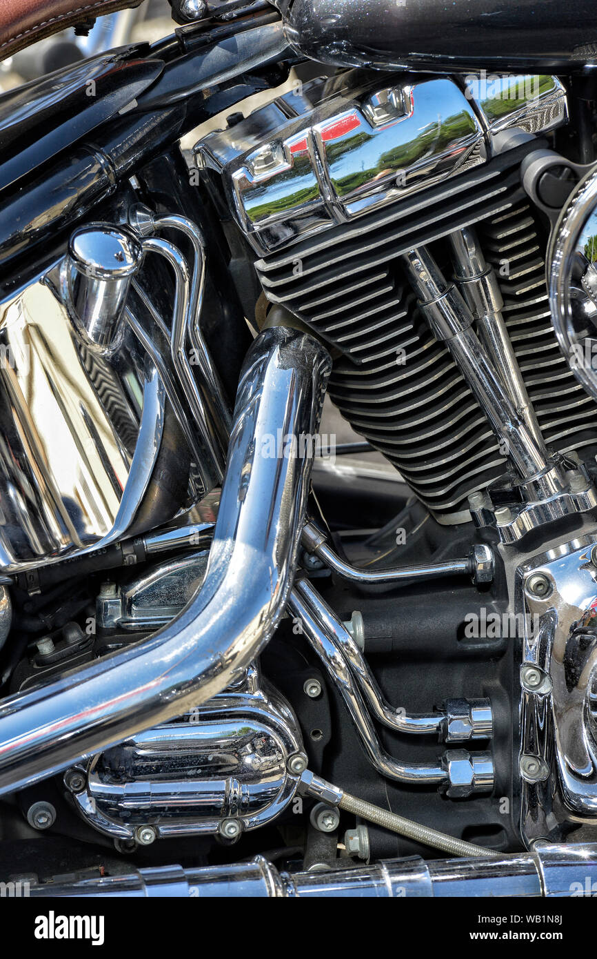 Motor cycle cylinder block hi-res stock photography and images - Alamy