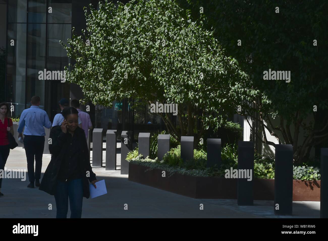 London wall area around Moorgate Stock Photo - Alamy