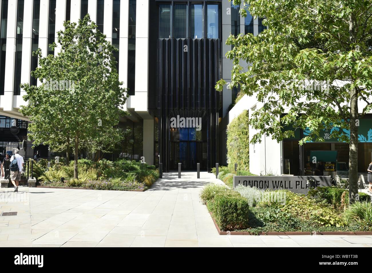 Spaces moorgate hi-res stock photography and images - Alamy