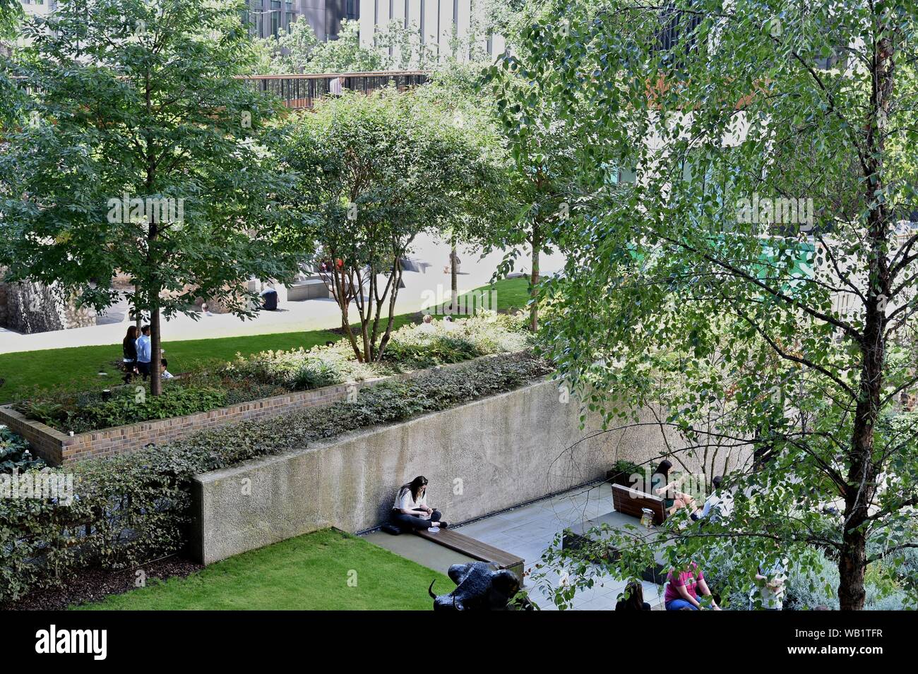 London wall area around Moorgate Stock Photo - Alamy